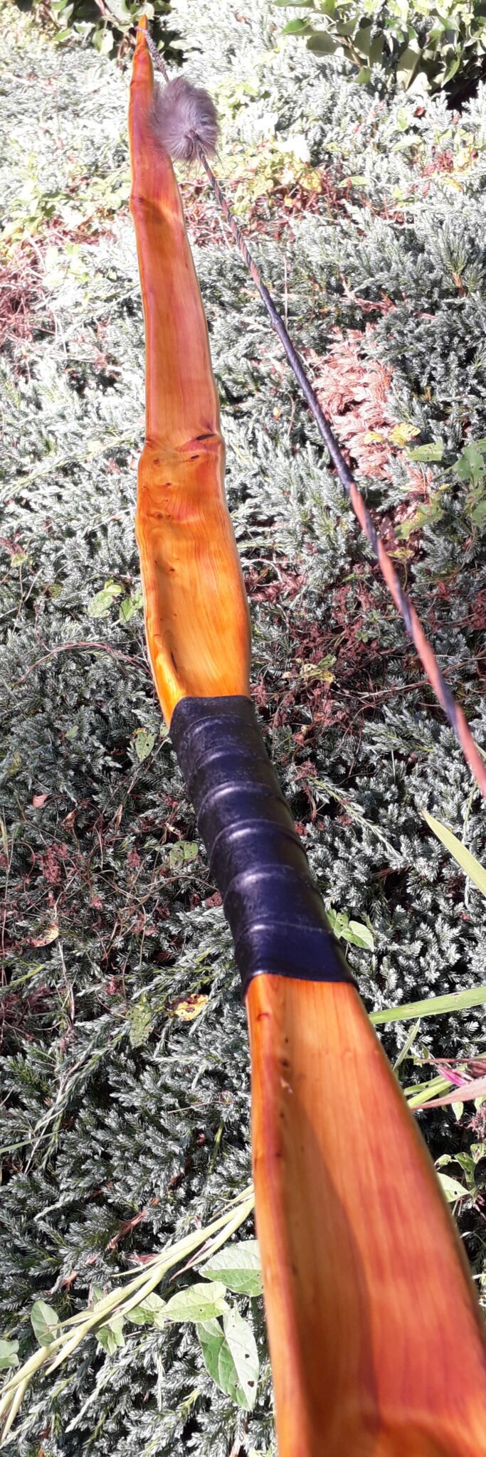 Primitive Character Yew Flat bow 52#@28” (Bow no. 14) - Southmoor Bows